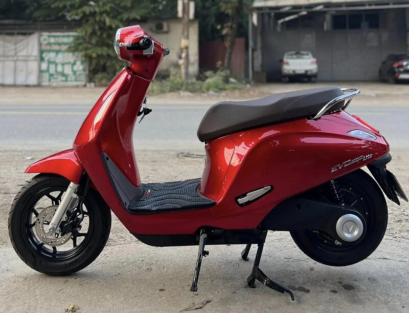 Loạt xe máy điện VinFast giá chỉ 22 triệu đồng, pin “trâu” đi cả trăm ...