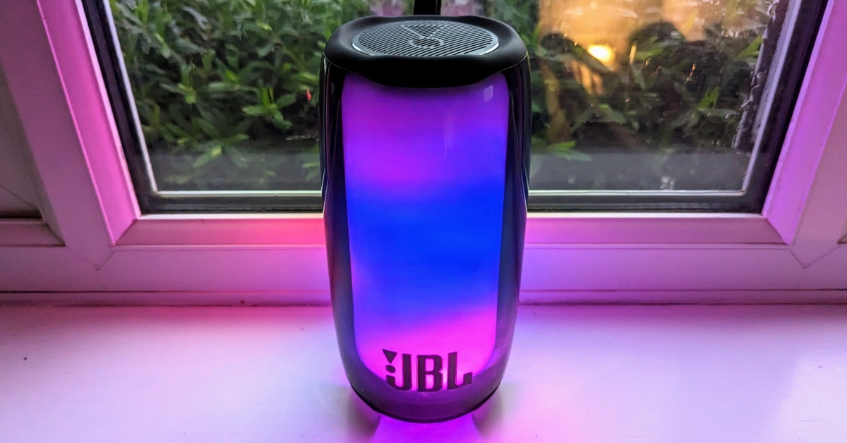 Loa Bluetooth JBL PULSE 4WHT chính hãng giá rẻ