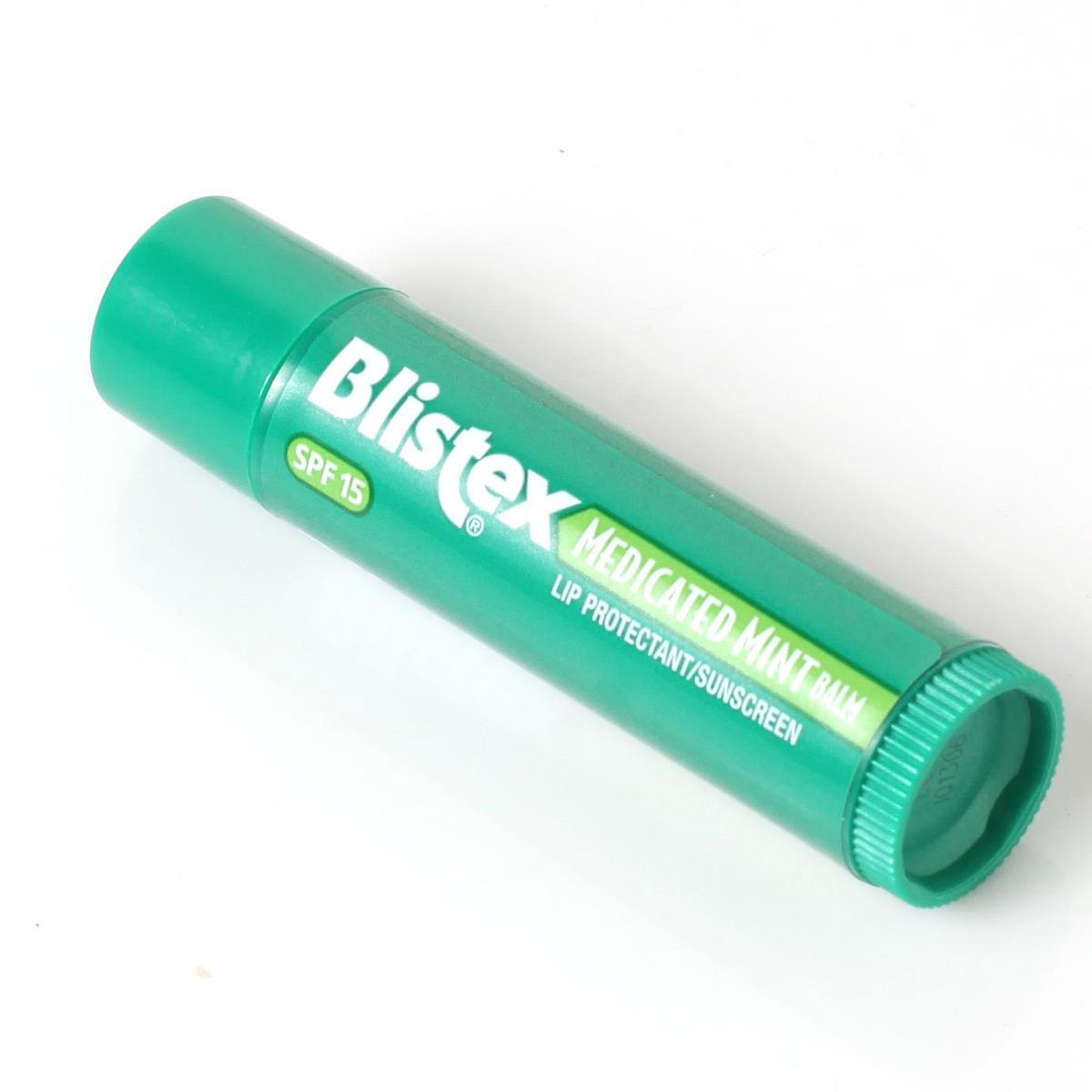 So sánh son dưỡng môi Blistex Medicated Mint Lip Balm và Dior Addict ...